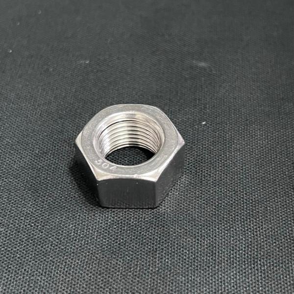 ●材質　ステンレス●商品説明自動車によく使われるネジピッチ1.25のM12六角ナットです。