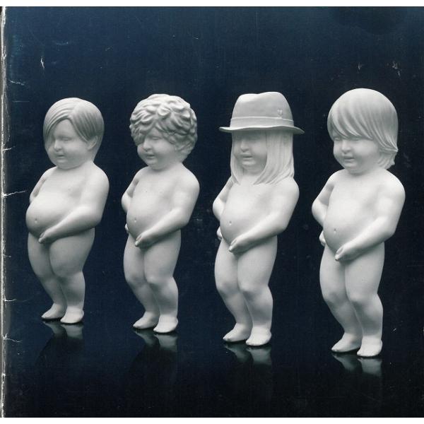 タイトル：　What's flumpool !?アーティスト：　flumpool※中古品ですので、歌詞カードの色褪せ・折れ・汚れなどがある場合がございます