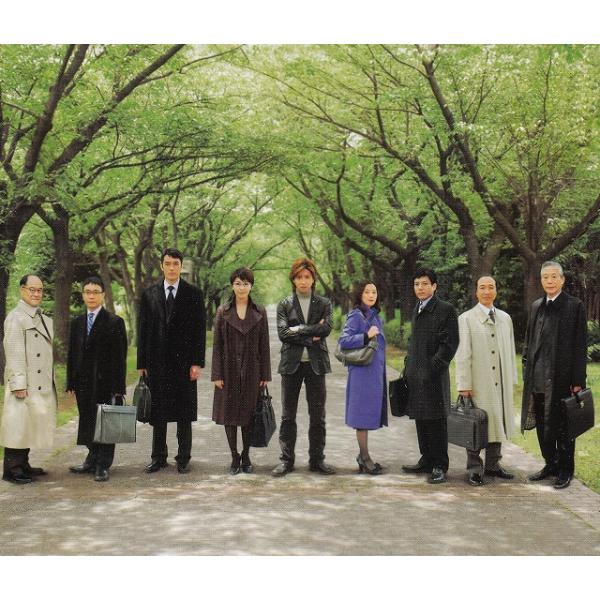 タイトル：　HERO 映画版オリジナル・サウンドトラックアーティスト：　服部隆之※中古品ですので、歌詞カードの色褪せ・折れ・汚れなどがある場合がございます