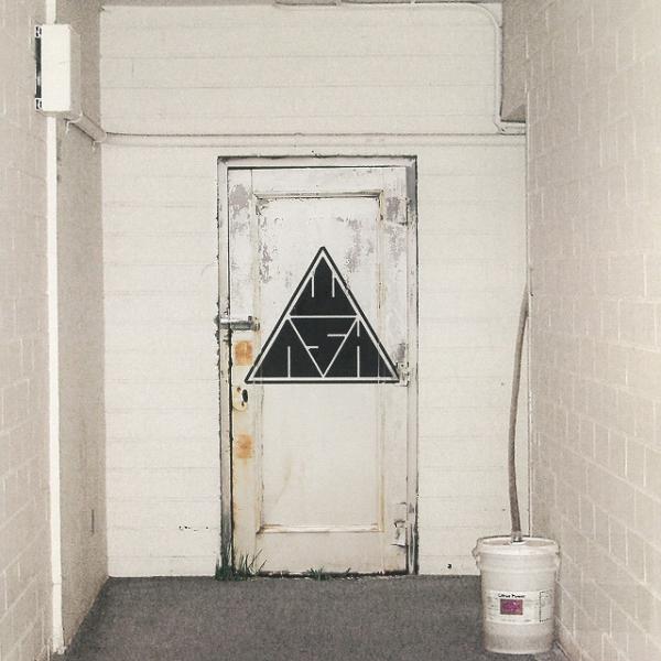 タイトル：　On The Other Hand, The Russia Is...アーティスト：　WHITE ASH※中古品ですので、歌詞カードの色褪せ・折れ・汚れなどがある場合がございます