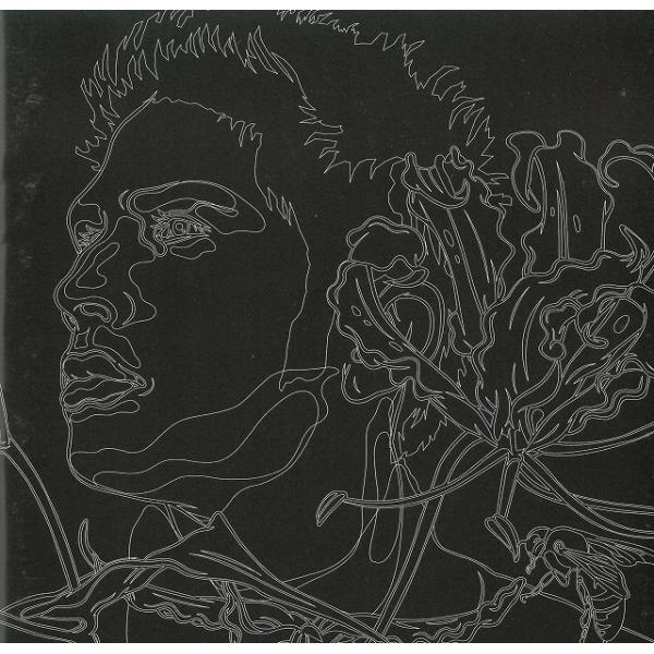 タイトル：　LIFE is…アーティスト：　平井堅※中古品ですので、歌詞カードの色褪せ・折れ・汚れなどがある場合がございます