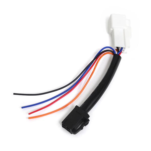 ■商品情報・メーカー：トヨタ・車種：クラウン・型式：210・電源取出し元：テールランプ・電源タイプ：・スモール電源・ブレーキ（＋）電源・ウインカー電源・アース（-）電源・電源数：4電源・使用例：リフレクター デイライト ハイマウント サイド...