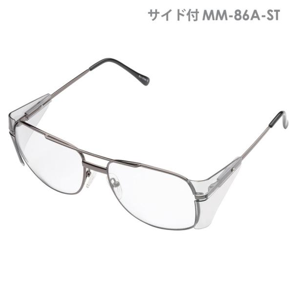 【規格】JIS規格品【素材・材質】●メタルフレーム(スプリングテンプル仕様)●レンズ：ポリカーボネート(ハードコート)●鼻パッド：シリコン●丁番ネジ：特殊ネジ【色】フレーム：グレー【サイズ】極小W135×H42×D141mm小W141×H4...