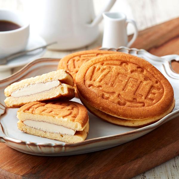 岡山 創業明治四年 「福井堂」 ワッフル カスタード10個セット 3220020ふわふわワッフル生地で美味しいカスタードクリームを挟み込みました。 ■商品詳細：ワッフル カスタード×10■ブランド名：福井堂■製造生産地：岡山■アレルゲン：小...