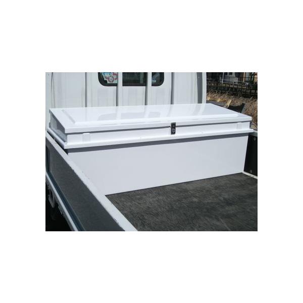 ※個人様は営業所止め・沖縄・離島は発送不可小型トラック荷台のボックスは国内生産トップクラスの販売実績です。強化プラスチックは耐久性が良く、屋外の物置や収納箱としても最適です。※現在オプションのスライド式コンテナーは大きいサイズのみとなってお...