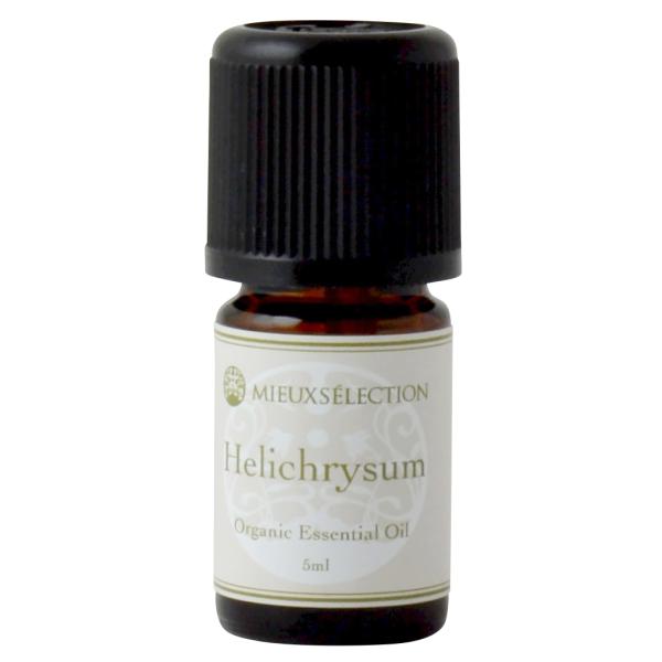 ヘリクリサムは葉茎からカレーのような香りがするため、カレープラントとも呼ばれています。別名イモーテル、エバーラスティングとも呼ばれます。ヘリクリサム地中海の周辺でよく見かけられますが、6月上旬から7月下旬にかけては黄金色の花が美しく彩ります...