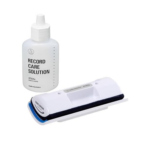 ホワイト//AT6012a・パッケージ個数:1・レコードのメンテナンスに最適な専用クリーナー・クリーニング効果の高い方向性ベルベット採用。・レコードをクリーニングし、トレース性能を向上。・静電気を抑えるクリーニング液AT634a付き。・ベル...