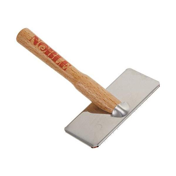 ・ナチュラル 8×3.7cm ・ブラシ部分のサイズ:8×3.7cm(柄は11.8cm)・   ムートンラグ、ムートンシーツ、ムートンクッションなどのムートン商品に優しくブラッシングをして下さい。・   ロットにより、柄が白いバージョンもあり...