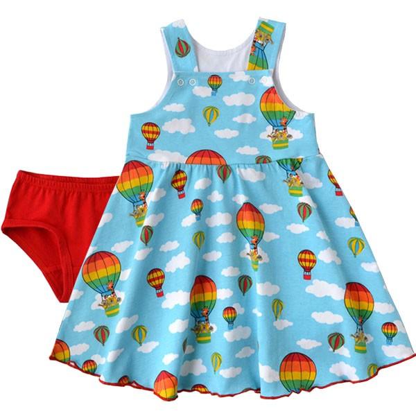 青空に虹色の気球がいっぱい！動物たちが空の旅を楽しんでいますね♪夢いっぱいのデザインが素敵なワンピースです。大胆な色使いとインパクトのあるテキスタイルは北欧ブランドの「スヌージー」ならでは。夏のお出かけが楽しくなるデザインですね。伸縮性のあ...