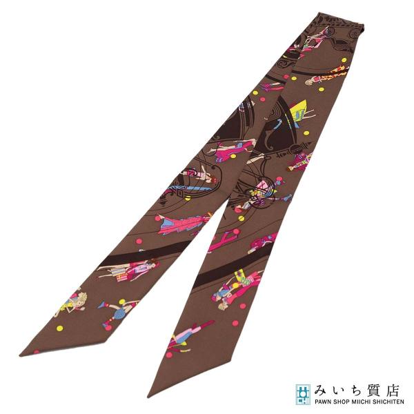 HERMESのツイリーです。ABランク：一部汚れ（画像参照）が見受けられるものの比較的綺麗な商品です。