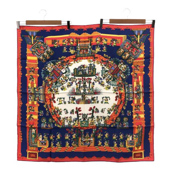 エルメスのカレ90 ASTRES et SOLEILS 天体と太陽 シルク スカーフです。ABランク：小さなシミが見受けられますが、比較的綺麗な状態です。
