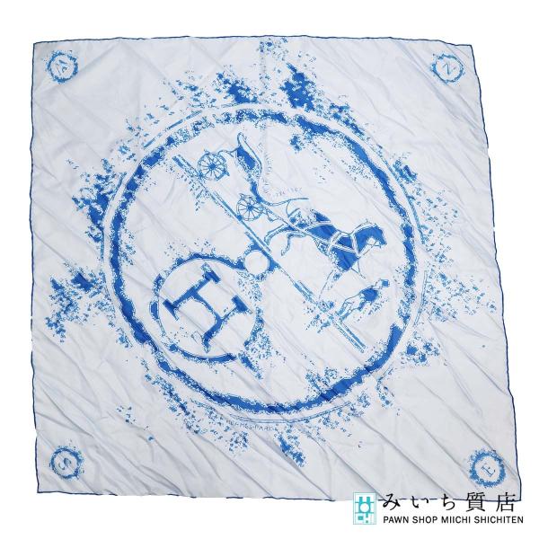 エルメスのカレ70 Ex-libris globe-trotterです。ABランク：折りたたみシワが全体的に見受けられますが比較的綺麗な商品かと思われます。
