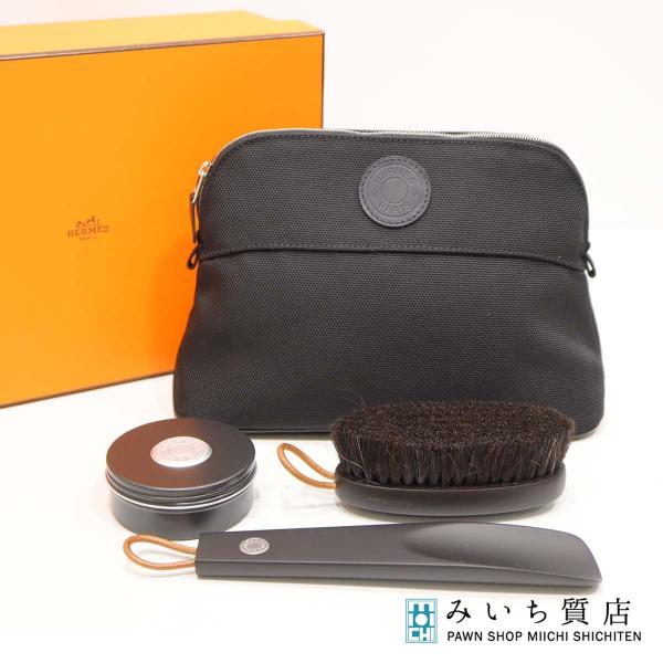 HERMESのシューズ メンテセットです。Aランク：あまり使用感の感じられない綺麗な商品です。クリームは未使用と思われます。