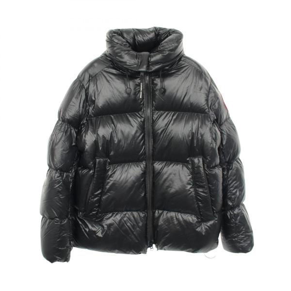 ■状態ランクA若干の使用感、傷、擦れ、汚れが見られます■ブランド名CANADA GOOSE（カナダグース）■商品名Crofton Puffer クロフトン パッファー フード付き ダウンジャケット■型番2252M■サイズ表記サイズ：L肩幅：...