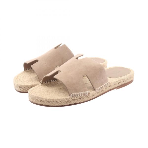 ◇こちらの商品は送料無料です◇■状態ランクS未使用品です※店頭展示品につき、わずかな擦れ等が生じる可能性があります。予めご了承ください■ブランド名HERMES（エルメス）■商品名アンティグア サンダル■型番231001Z■サイズ表記サイズ：...