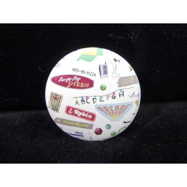 ∇サイズ　約 直径 3 cm∇商品の状態　新品・輸入品です。　輸入商品なので初期傷や色のムラ・汚れ・　針部分の曲がり等の破損がある場合がございます。　また、個体差が生じている事が多いのでご理解ください。∇注意事項　光の加減やディスプレイ等の...