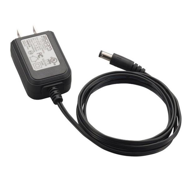 「AD-16」は、ZOOMのエフェクトペダルやリズムマシンに使用可能なDC9V出力のACアダプタです。■DCアダプター■DC9V/500mA■INPUT：100-240V■センターマイナス