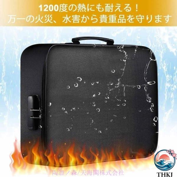 使いやすさにとことんこだわり・メッシュポケット × 8・カード入れ × 16・小物ポケット × 4・メッシュポケット × 4・メインポケット × 1など様々なポケットで種類別に収納でき、収納力も抜群です！また内側にメインポケットも付いており...