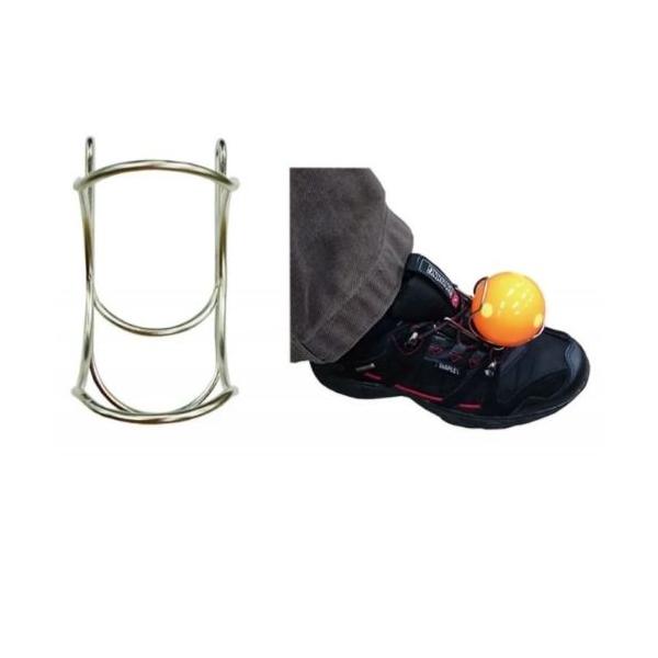 お客様のご要望にお応えして、シューズ用のボールホルダーを作りました！従来の商品よりも高さを短くしてグラウンドゴルフシューズに取り付けやすくしました！※ベルトにも装着可能です