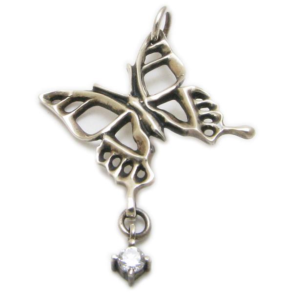 アオスジアゲハが揺れるかわいいシルバーペンダントキュービックジルコニアが美しく輝きます繊細なつくりの上品できれいなアイテムです※チェーンは付属しません素材：シルバー925サイズ：約30×20mm　重さ：約3g　stone：3mmキュービック...