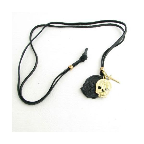 スカルにキリストが刻印され、レザーとうまく組み合わされたロングレザーペンダントスカル方プレートにはさりげなくガイコツが刻印されています。素材：合金、本革革製のスカルの大きさ：約34mm×約25mm革紐長さ：約80cm（長さ調整できます）
