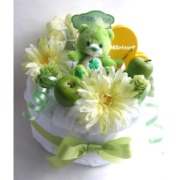 オムツケーキの可愛らしさに,感動されます発送方法：クロネコヤマト便大きさ：直径　約１８ｃｍサイズ、高さ　約２０ｃｍ内容　：パンパース使用　　　（新生児１5枚・Sサイズ１5枚・Mサイズ１0枚より選択）カラー：ブルー（男の子用）ケーキの飾り：リ...