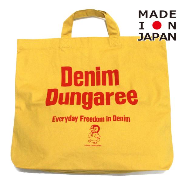 DENIM DUNGAREE デニムアンドダンガリー“デニムアンドダンガリー”のPENNIE トート BAG・大きなロゴとPEENIEのプリントが目を惹くトートバッグ・マチ付きでたっぷり収納できるサイズ感・布帛素材を使用・16BEはカモフラ...