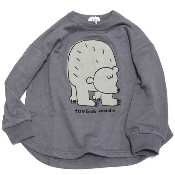 FOV フォブ“フォブ”の【FOVBOB】Bear ラウンドトレーナー・ラウンドカットがすっきりとした印象の一枚・正面のくまプリントがアイキャッチ・春先まで着用可能なソフトな裏毛素材・袖リブ仕様で日常使いにぴったり【ご注意】素材の特性上、小...