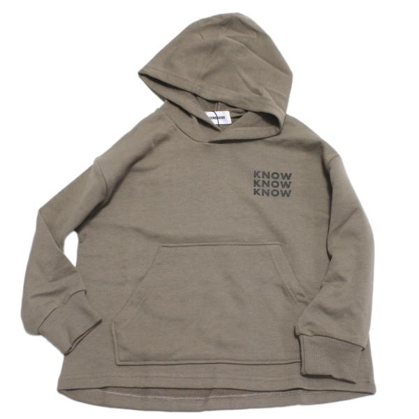 GENERATOR ジェネレーター“ジェネレーター”のKNOW パーカー・スタイリングしやすいデザイン・大きなカンガルーポケット付き・ゆったり着られるオーバーサイズシルエット・速乾性のあるポリエステル混の裏毛を採用・ロングシーズン着用できて...