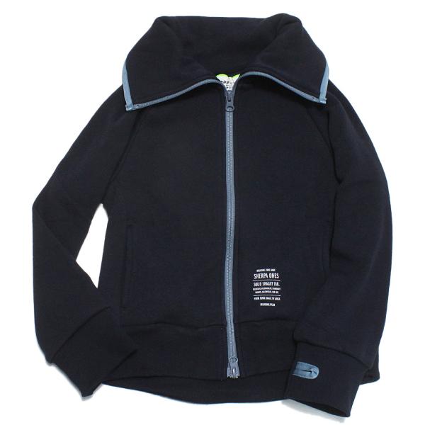 highking ハイキング“ハイキング予約専用”のminnesota ジャケット・定番のminnesotaジャケット・最大の特徴でもある立体的でボリューム感のあるハイネック・顔の半分をスッポリと覆うハイネック・ファスナーを下げて大きめの襟...