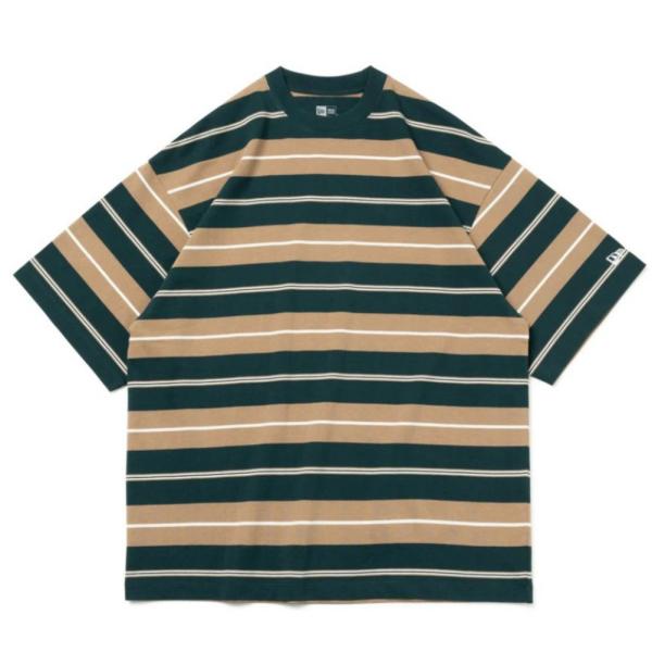 NEW ERA ニューエラ“ニューエラ”のMULTI BORDER SS OS TEE・カジュアルに着回しやすいマルチボーダーTシャツ・ボディは程よい肉感の8ozコットン素材・ゆったりとしたオーバーサイズシルエット・袖口にはフラッグロゴを刺...