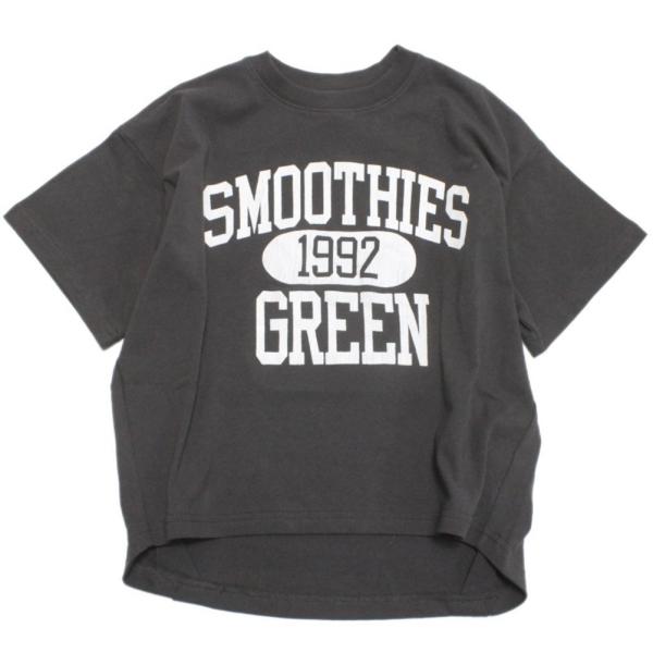 NEEDLE WORKS ニードルワークス“ニードルワークス”のSMOOTHIES Tシャツ・軽やかな着心地のコットン素材・ゆるっと丸みのあるバルーンシルエットのアイテム・グラフィックプリントが印象的なデザイン。関連キーワード:子供服 キッ...
