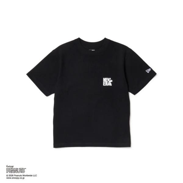 NEW ERA KIDS ニューエラキッズ“ニューエラキッズ”のYOUTH PNTS J COOL SS CT TEE・バックの大胆なグラフィックが魅力の1枚・SNOOPY×ニューエラのコラボ・ボディは身幅と袖周りにゆとりを持たせたシルエッ...