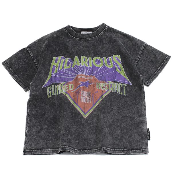 OFFICIAL TEAM オフィシャルチーム“オフィシャルチーム”の製品染めHILARIOUSロゴ Tシャツ・古着ライクな製品染加工のTシャツ・ヴィンテージのロックT風のプリントが目を惹くデザイン・コットン100％で柔らかく着心地のいい仕...