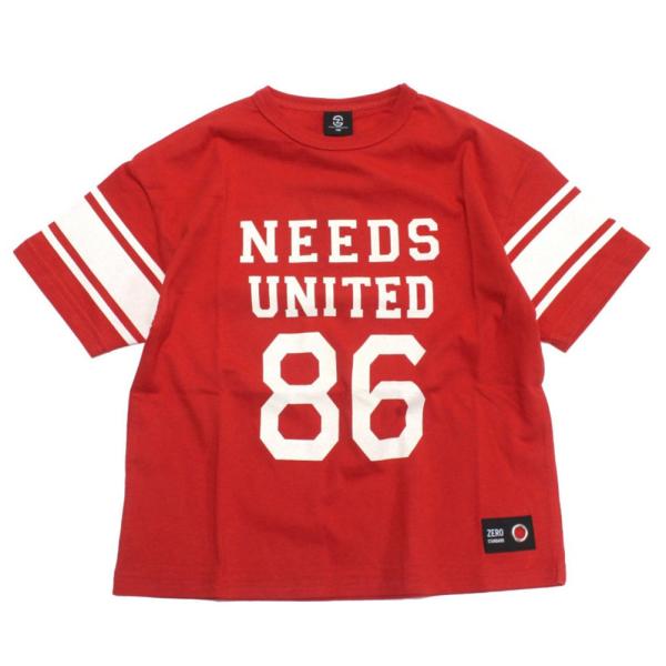 ZERO standard ゼロスタンダード“ゼロスタンダード”のNEEDS UNITED 86 Tシャツ・ナンバリングが目を惹くTシャツ・袖のラインもアクセントに・着回しやすいゆったりシルエット・裾にはハトメがついたチケット付き関連キーワ...