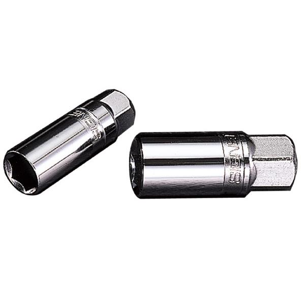 '●差込角(SQ)：1/2●サイズ(inch)：5/8●全長(L；mm)：64●先端部外径(D1；mm)：23●差込部外径(D2；mm)：21●ソケット深さ(T；mm)：20●ミラー仕上げのメッキが美しいプラグ専用のソケット。●ゴム式。00...