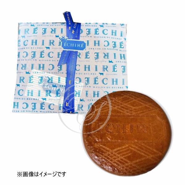 ショップ袋付大判に焼かれたヌーヴェル・アキテーヌ地域圏の銘菓。ブロワイエとは「砕く」という意味で、真ん中から砕き、皆で分けあって食べるところからその名がつきました。商品サイズ : 1cm×15.5cm×16cm（高さ×奥行×幅）