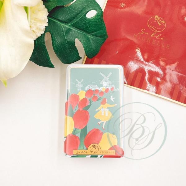 ショップ袋付世界の国を旅して集めたミシェルのお気に入りをさっくり食感の愛らしいサブレに仕立てました。15の国・都市をイメージしています。まるで子供の頃に集めた宝箱を開けるようにワクワクした気分も一緒にお楽しみください。賞味期限 : 製造日よ...