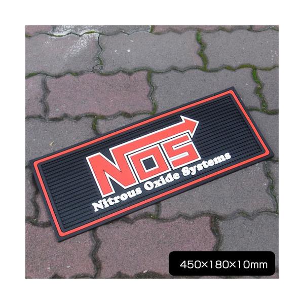 ※こちらの商品はラッピング不可となっております。本来はBARなど販促で配る商品です。カウンターの上に洗ったグラスなどを置いておく為の凸凹の水切りマットです！ラバー製で結構重量があるので滑りにくく、深い溝があるのでエアガンやラジコンはたまたカ...