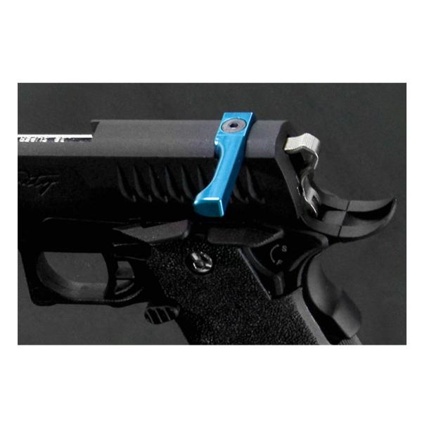 ※こちらの商品はラッピング不可となっております。BATON [ MODIFY ]Trinity Hi-Capa レフトコッキングハンドルTrinity Hi-Capa レフトコッキングハンドル。フレームベースのダットサイトマウントを装着した...