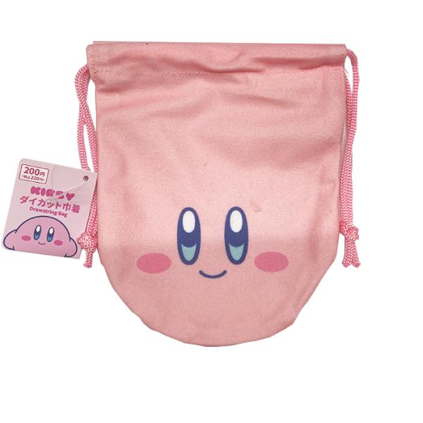 大人気『星のカービィ』から、カービィのフェイスデザインがかわいいダイカット巾着が登場！ころんとしたフォルムと存在感のあるデザインで、バッグの中でも目を引くキュートなアイテムです。小物やお菓子、コスメ、アクセサリーなどをまとめて収納でき、普段...