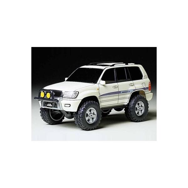 全長=159 mm　写真はキットを組み立て、塗装したものです。【 実感たっぷりのボディと4WDならではの力強い走りが楽しめます 】 パワフルな走りと実感の高いボディが楽しいミニ四輪駆動車のプラスチックモデル組み立てキットです。ボディは199...