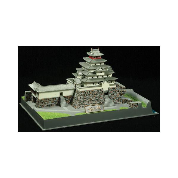 ※お客様ご都合のキャンセル不可。※ 画像はイメージです。※未組み立て※写真はキットを組み立て・塗装したものです。城郭模型をより一層楽しんでいただくために天守閣だけでなく、城郭の内外、その周辺の情景をコンパクトに精密に縮小したモデルです。プラ...