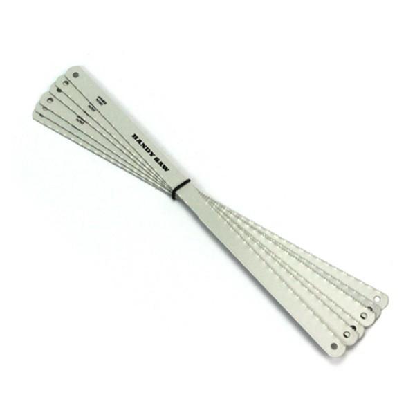 【取寄品】【メール便】[大工道具 鋸 神沢ハンディソー]※ご注意・こじる等の無理な使用はしないで下さい。荒目（木材など）・細目（鉄や樹脂など）と両面使える兼用替刃です。木材・金属対応鋸。■特長・鉄や木材対応の両面使える兼用鋸刃です。■仕様・...