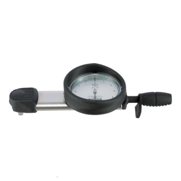 【直送品】【代引不可】■特長・プレート形に比べて変形量が少ないため作業者の疲労が軽減されます。・ダイヤル目盛は回転させることができるため、設定トルクに指針を合わせ、「0」で完了することも可能です。・置針付は最大値の読み取りに便利です。■用途...