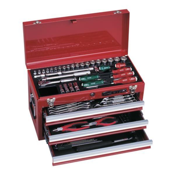 【直送品】【代引不可】■特長・自動車整備に欠かせない工具を厳選した工具セットです。■用途・自動車整備用。■仕様・ケース色:シルバー・ケース寸法(mm)間口×奥行×高さ:508×232×302・セット内容(点):72・差込角:9.5mm(3/...