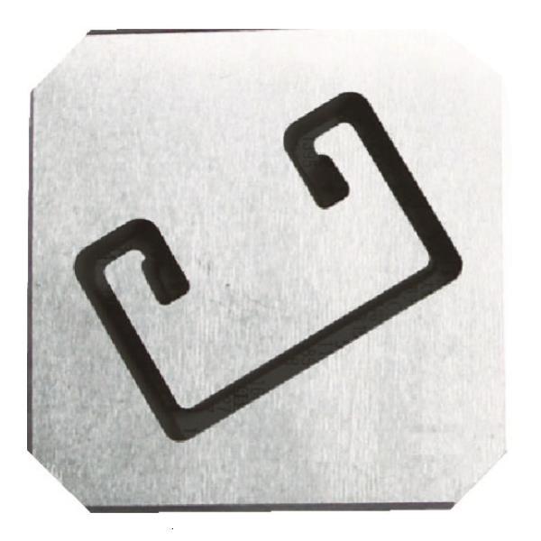 【直送品】【代引不可】■特長・手動式一発切断で、火花、騒音、バリ、粉じんが出ず素早い作業を実現します。・軽量7.1Kgで手軽に現場へ持ち運びできます。■仕様・適合本体:D95・寸法:W60×H60×T10mm・タイプ:固定刃■材質/仕上・刃...