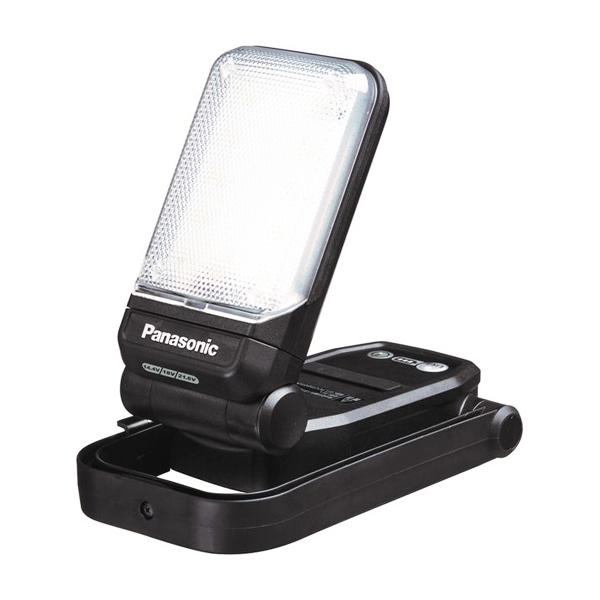 【直送品】【返品不可】【代引不可】[Panasonic]■商品説明・手のひらサイズのコンパクトライト。・明るい750ルーメン、約7時間連続点灯。・スマートフォンの充電もできるUSB×2端子付き。・明るさ3段階切替機能付き。・サポート機能が充...