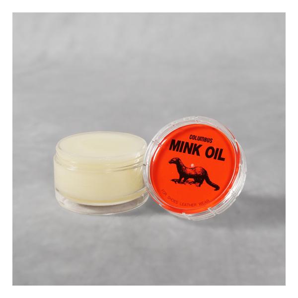 COLUMBUS / コロンブス ミンクオイル皮革に新しいオイルを加え、柔らかさと滑らかさを保ちます。主成分のミンクオイルは動物性の脂肪なので油分や栄養をすばやく補給でき、皮革によく馴染みます。余計な色がつかない無色仕様。素材は柔らかく色は...