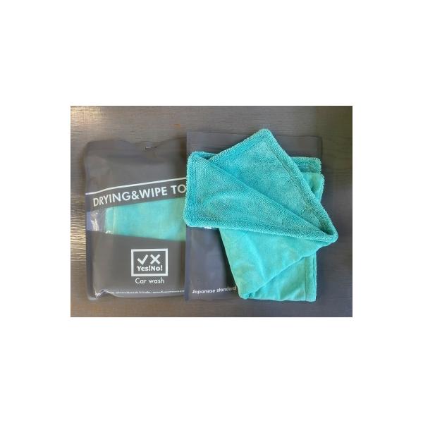 フルサイズ (90cm x 70cm)　新聞紙が隠れるくらいサイズ　 脱衣所サイズ●特徴両面が異なったパターンで構成された２枚の生地を組合わせた 「超吸水タオル」 ○ドライタオルの決定版！スーッと這わせるだけで水分が自動吸着・自動吸水される...